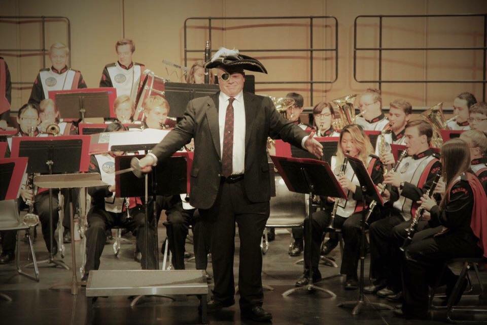 Band Director Mr. Rath Set to Retire – The Pine Needle